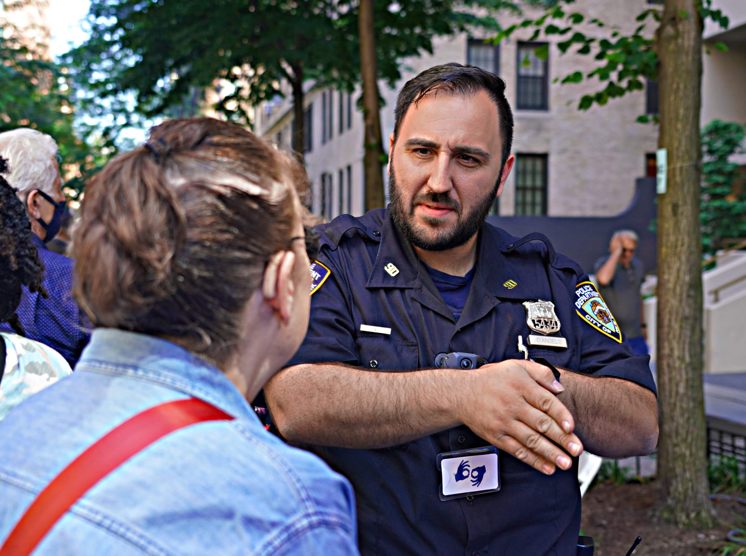 Exclusive: NYPD begins summer-long outreach effort to deaf/hard-of ...