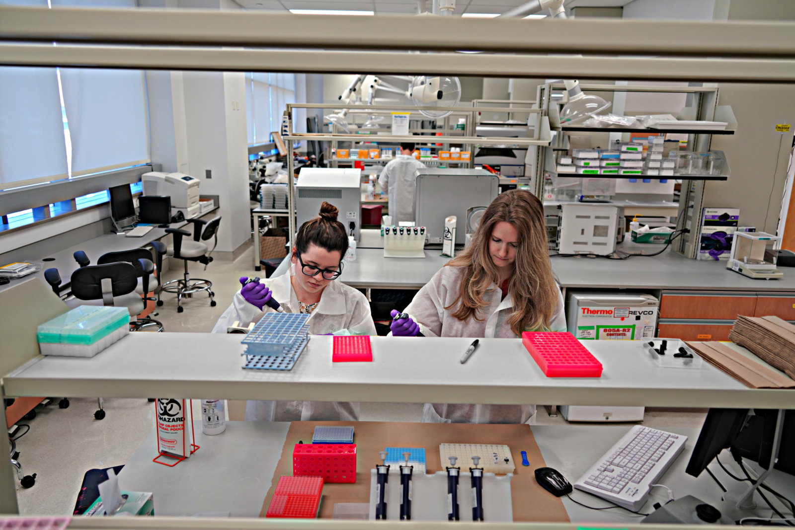 ‘This is the best lab on the planet’: Mayor unveils first-ever DNA gun ...