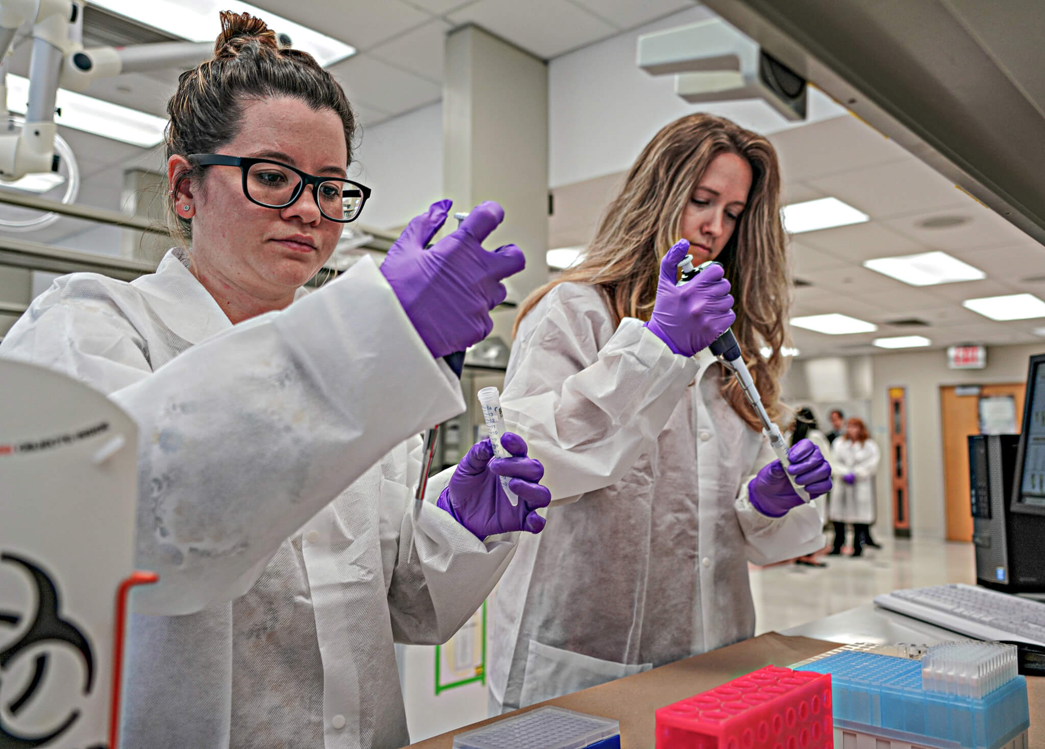‘This is the best lab on the planet’: Mayor unveils first-ever DNA gun ...