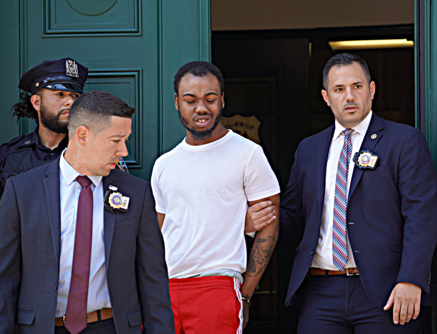 ‘I didn’t kill my daughter, bitch!’: Bronx mom and her son cuffed for ...