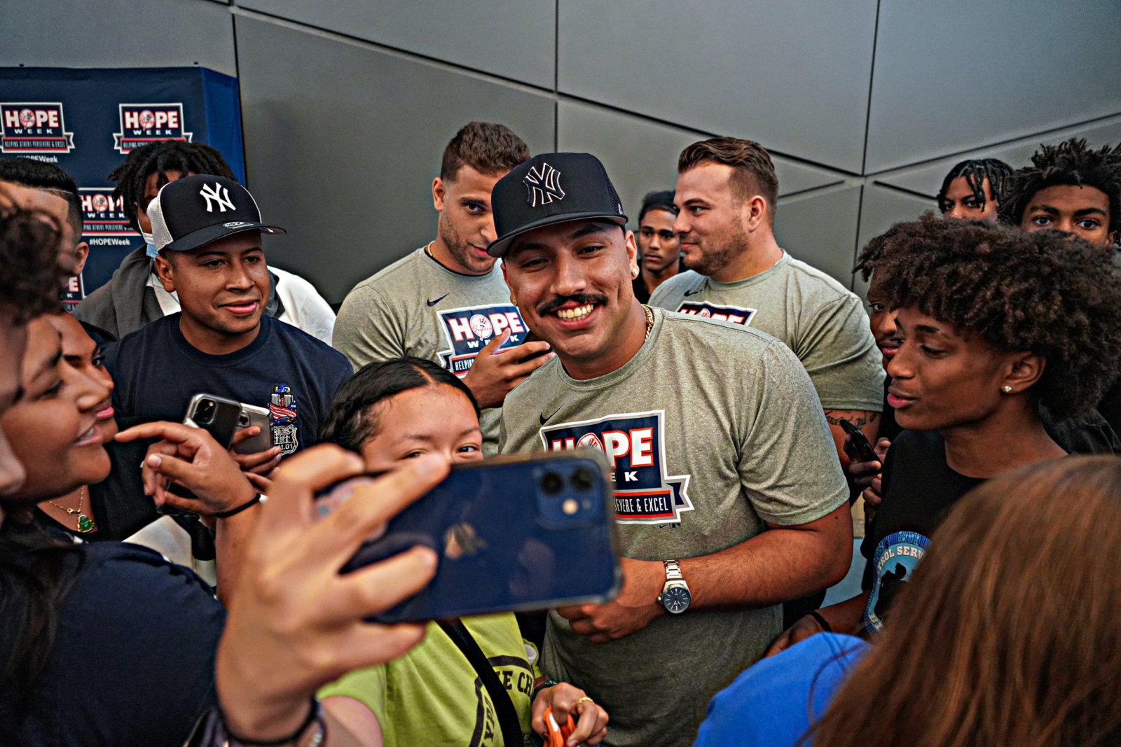 New York Yankees honor NYPD Blue Chips program for HOPE week | amNewYork
