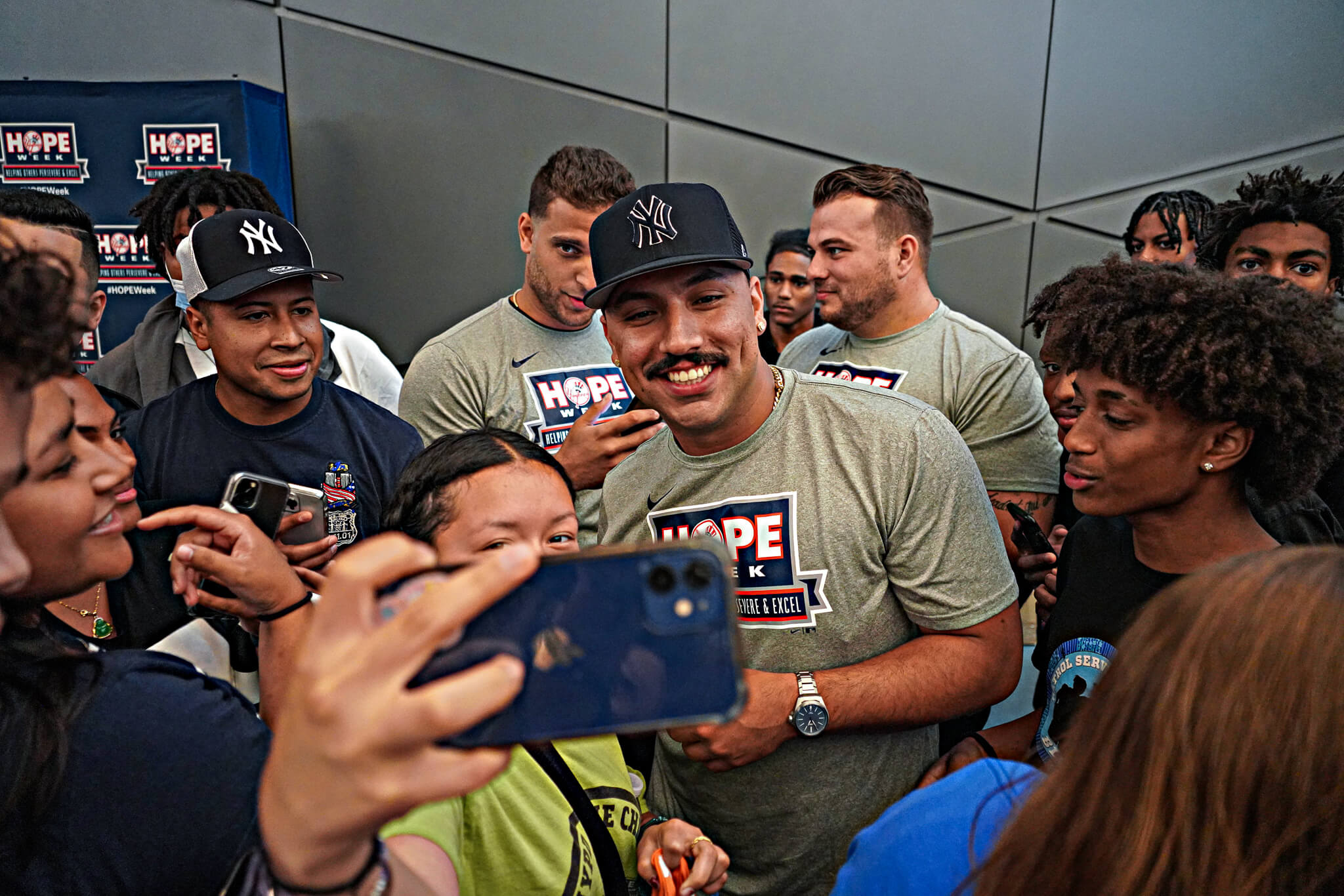 New York Yankees honor NYPD Blue Chips program for HOPE week | amNewYork