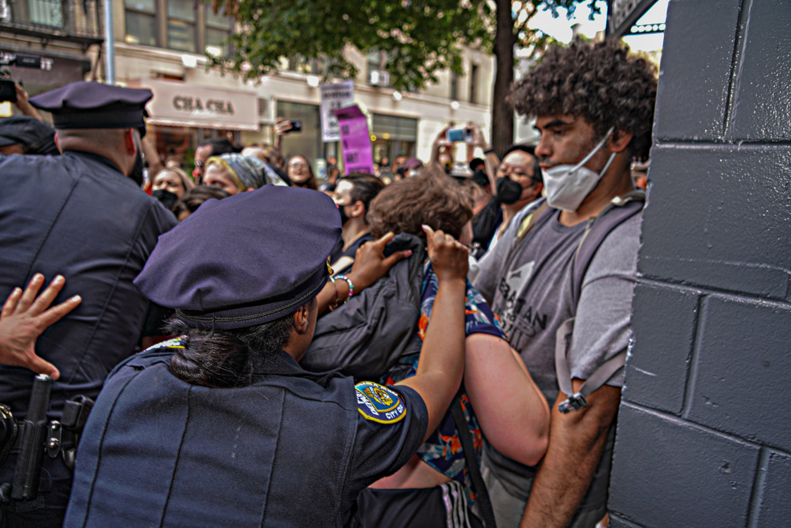 Pro-choice, anti-abortion demonstrators in war of words outside Nolita ...