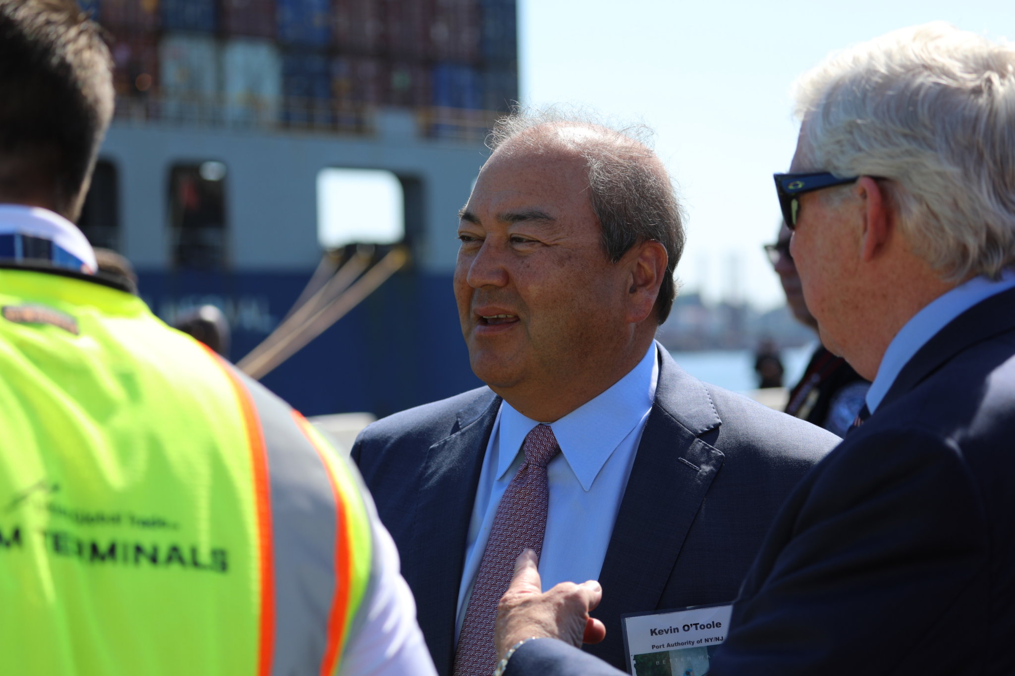 Port Authority honcho Kevin O’Toole dodges press questions on family ... Port Authority honcho Kevin O’Toole dodges press questions on family ...