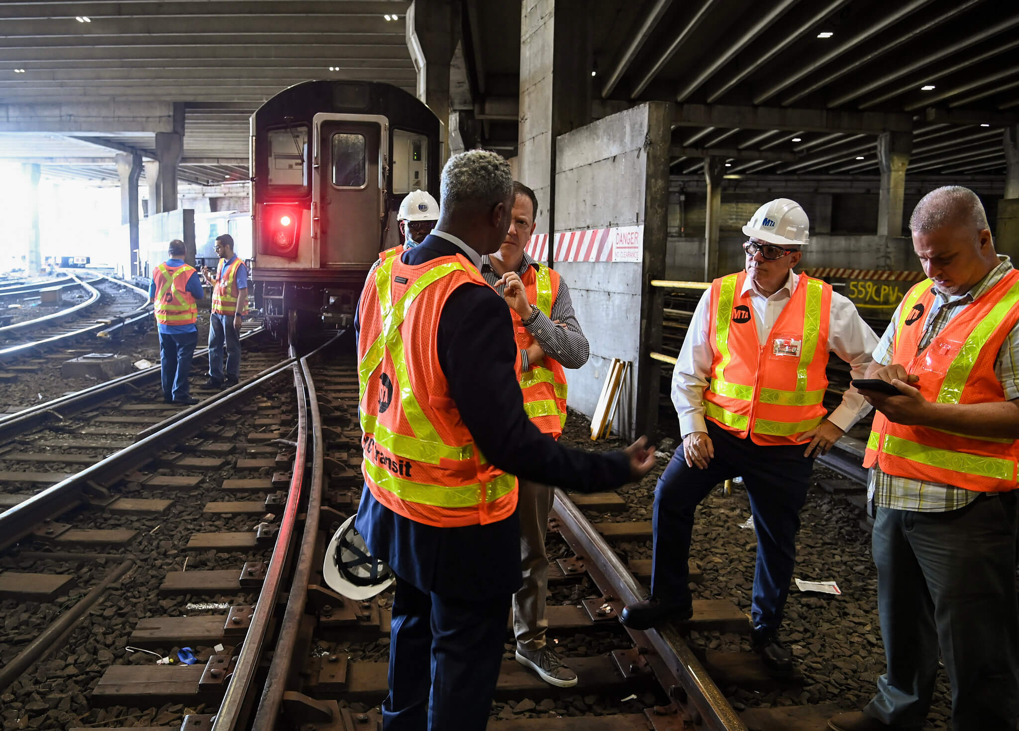 MTA subway operator dies at Bronx train yard | amNewYork
