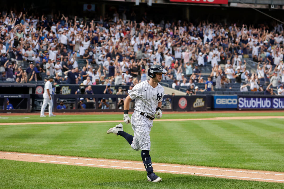 Yankees breathe huge sigh of relief in 4-2 win over Toronto after O ...