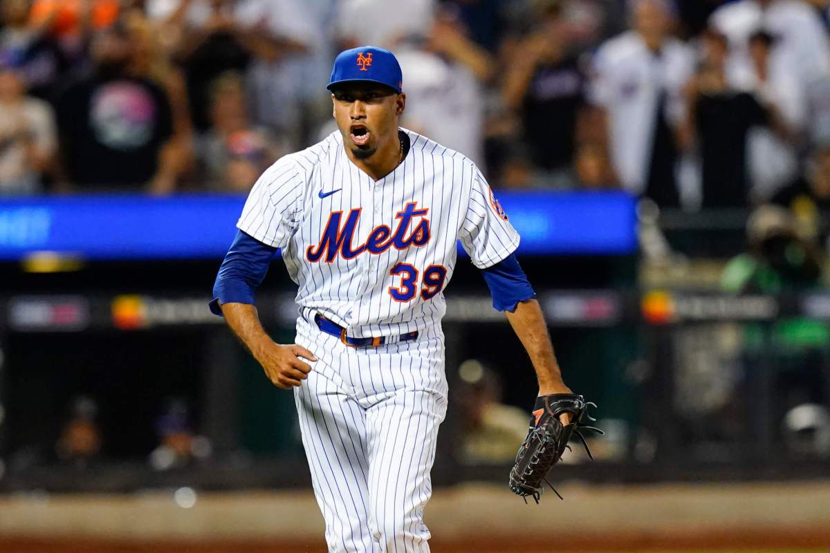 Mets Closer Edwin Diaz Makes Progress Toward Injury Recovery
