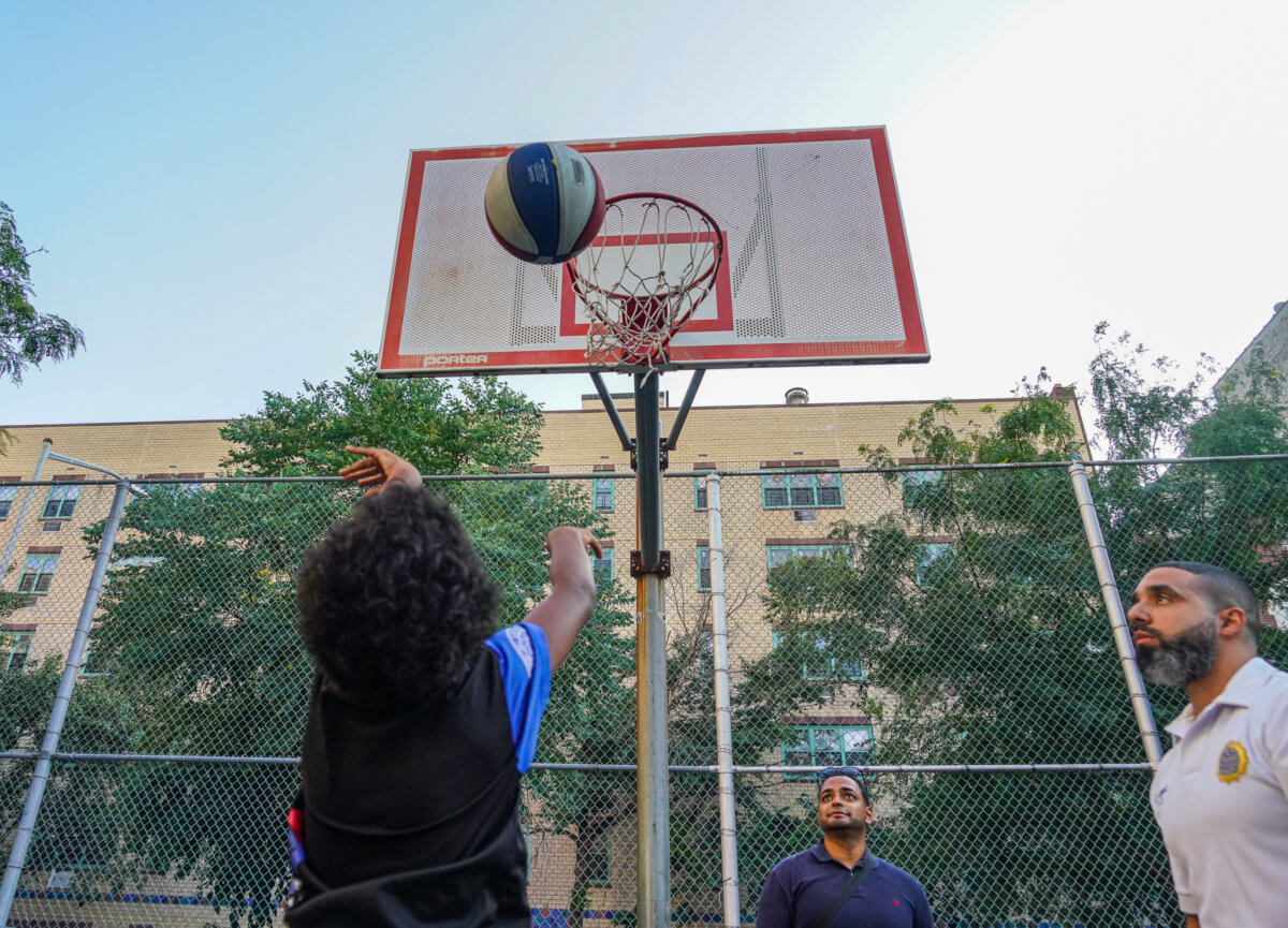 NYPD hosts disability outreach event in the Lower East Side | amNewYork