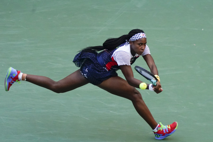 Coco Gauff easily handles Madison Keys in third round of 2022 US Open ...