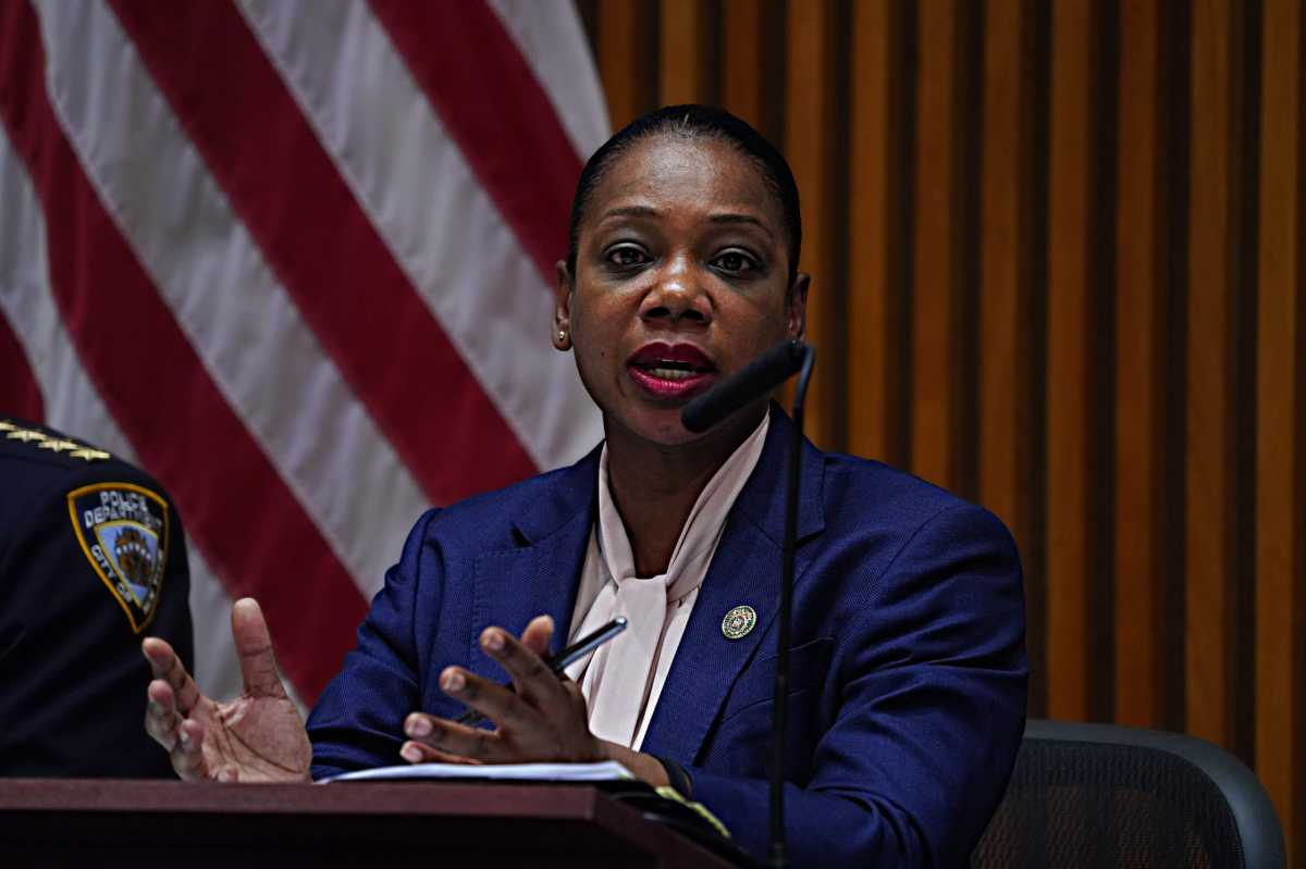 NYPD summer crime stats: Long arm of the law continues to point at ...