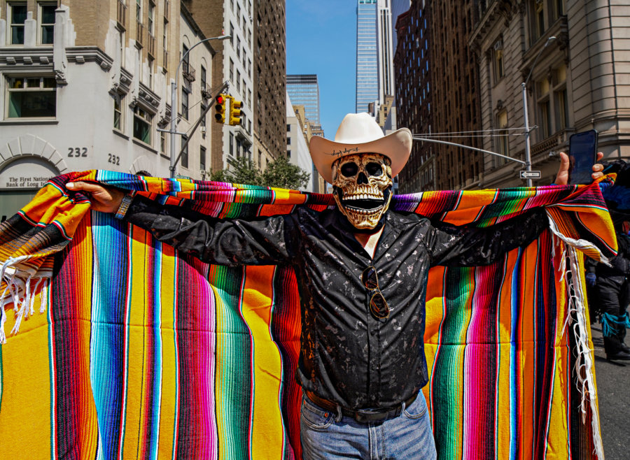 SEE IT: The Mexican Day Parade marches through Midtown | amNewYork