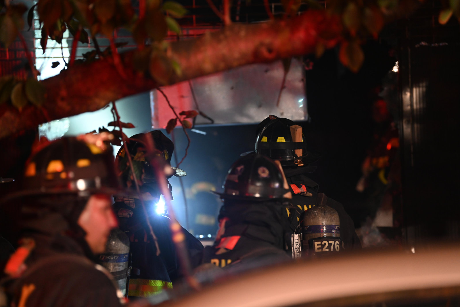 Firefighters Take On Blaze At Brooklyn Nail Salon Amnewyork