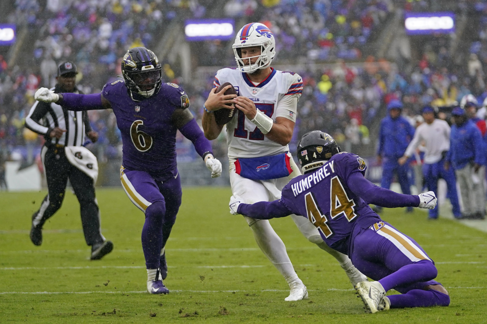 Buffalo Bills score 20 unanswered points to comeback and beat the ...