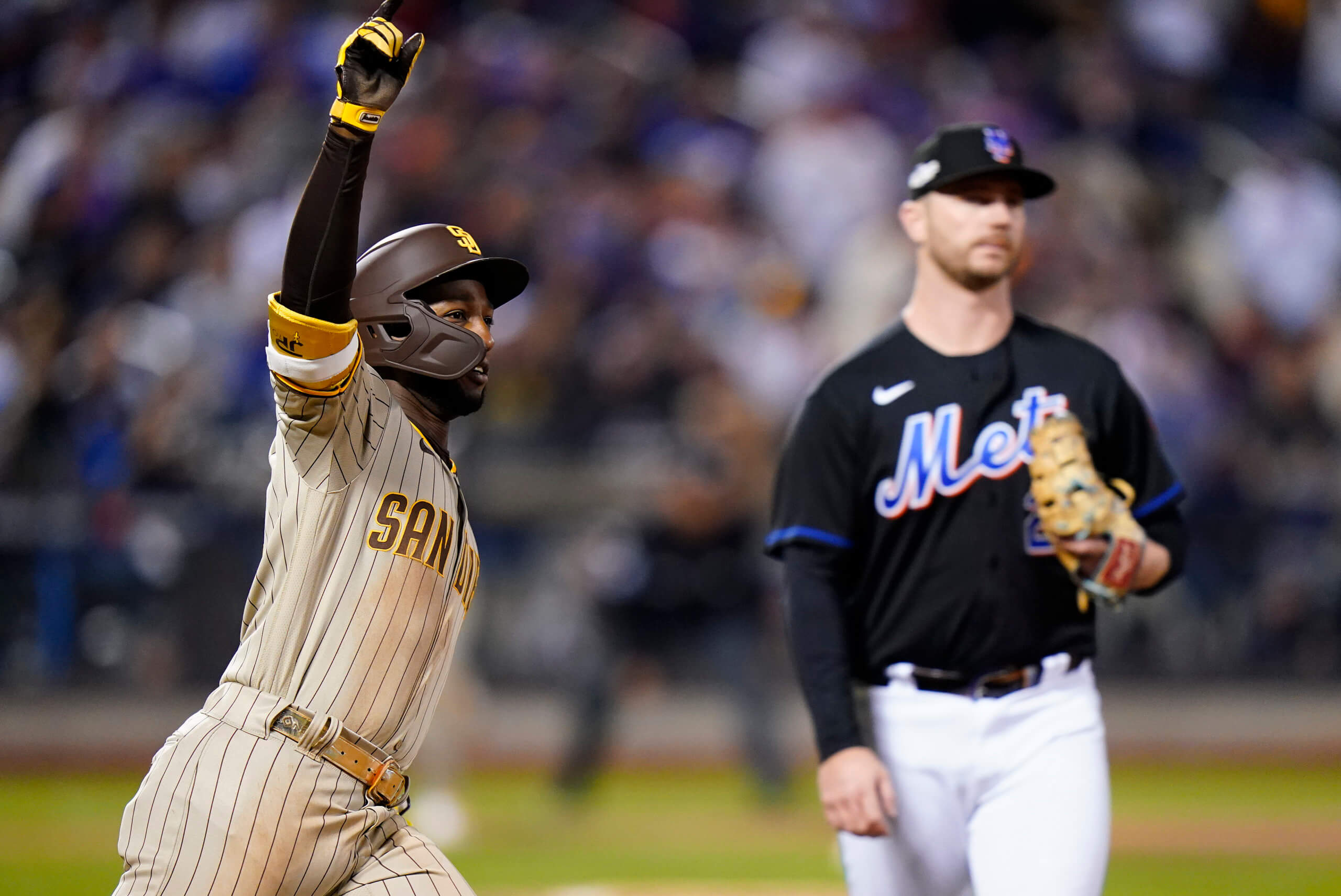 Max Scherzer shelled for 7 in shocker; Mets pounded by Padres to drop ...