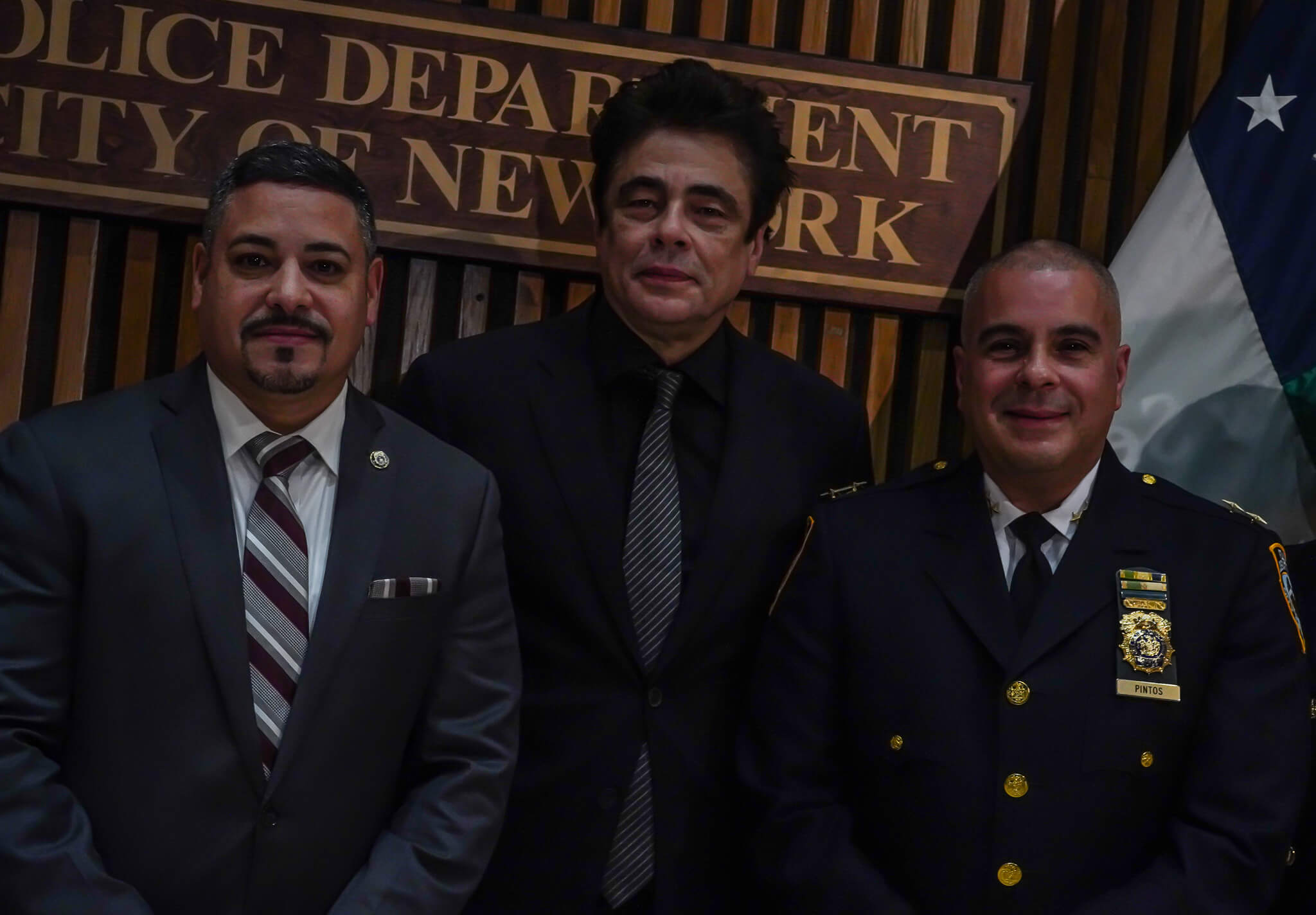 Benicio Del Toro joins NYPD Hispanic Heritage Month celebration | amNewYork