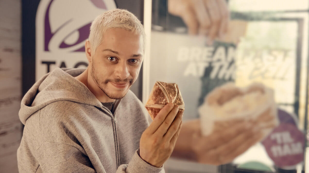Taco Bell and Pete Davidson bring ‘Bell Breakfast’ to New York City for ...