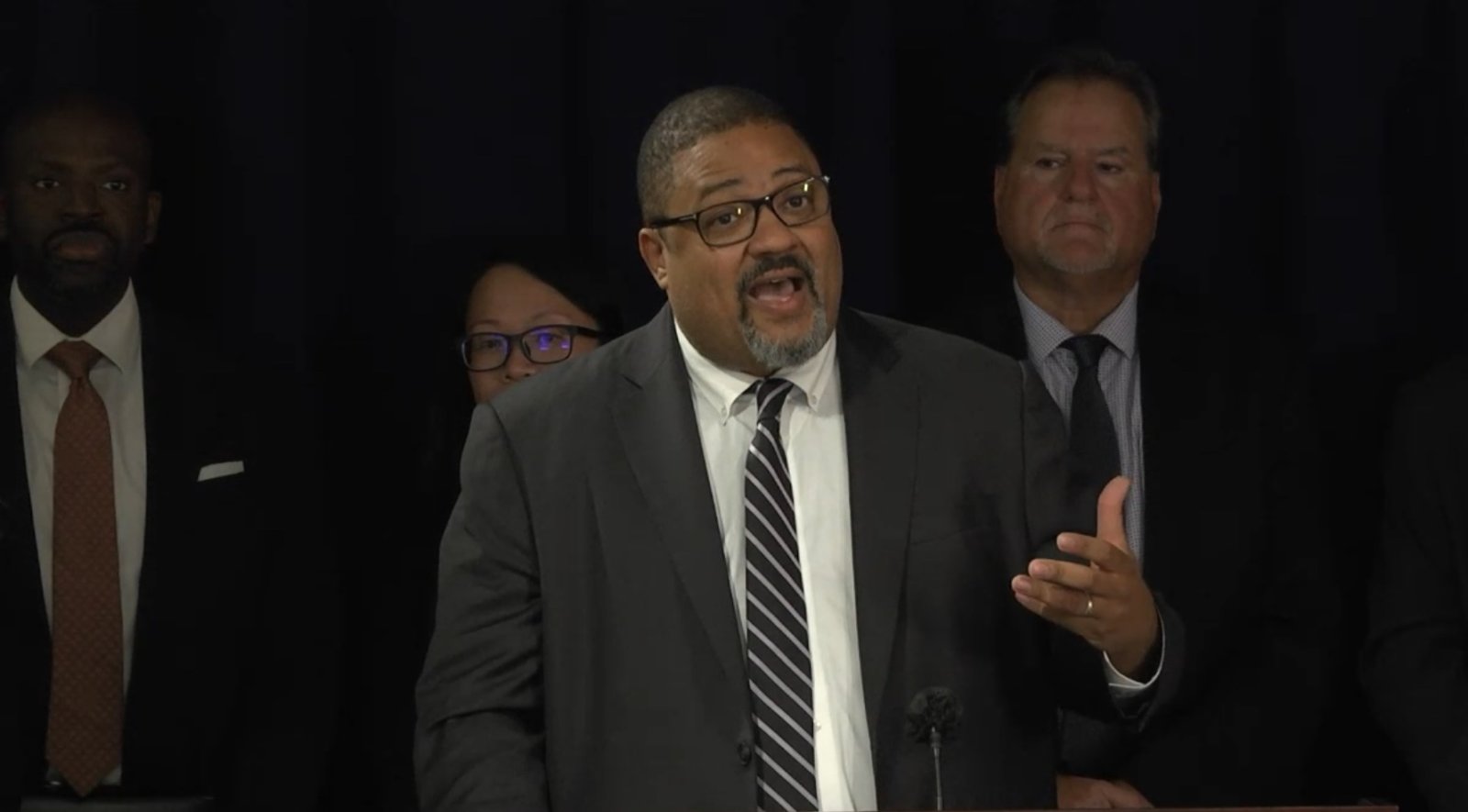 Former Buildings commish Eric Ulrich expected to face criminal ...