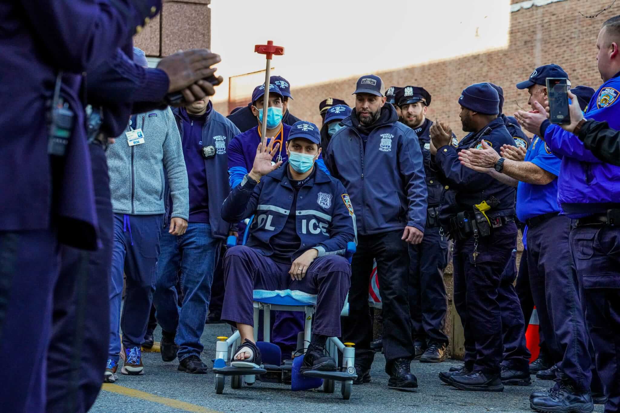 Brooklyn cop and suspect shot during possible domestic abuse arrest ...