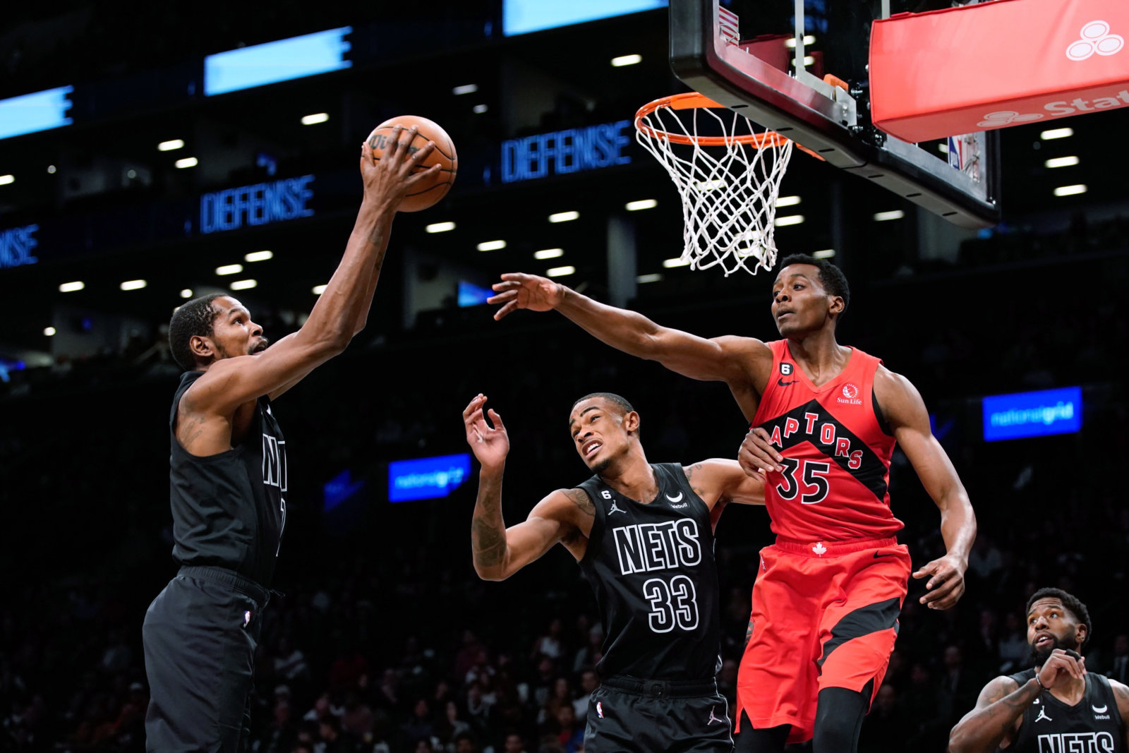 Nets pick up fourth straight win in victory over Raptors | amNewYork