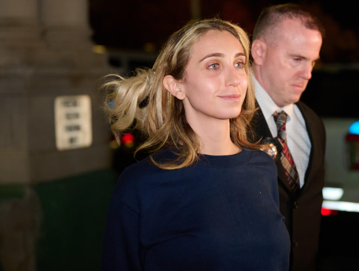 Brooklyn woman faces murder charges in connection with dad’s deadly ...