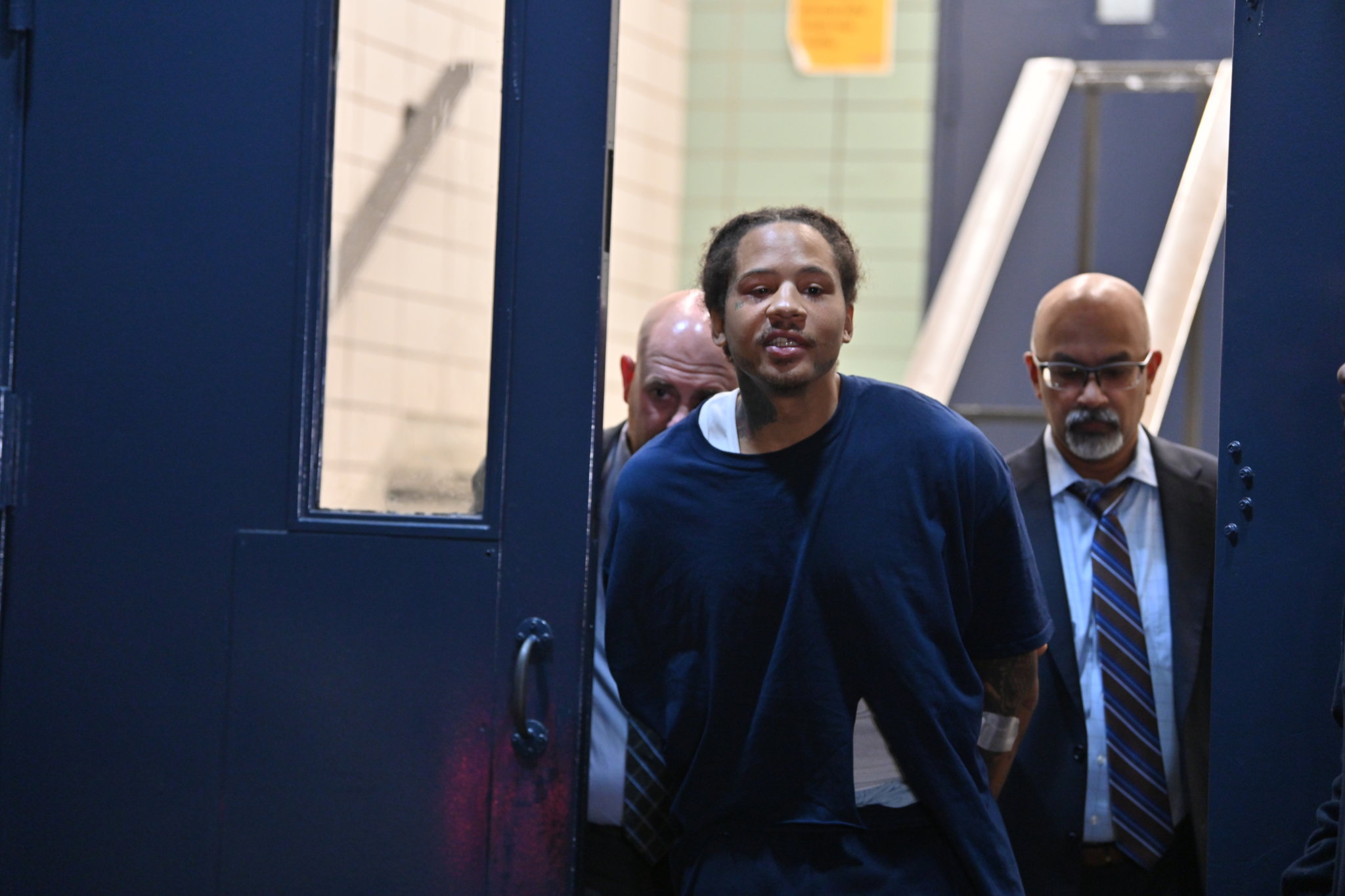 Shooting spree suspect Sundance Oliver medically cleared for ...