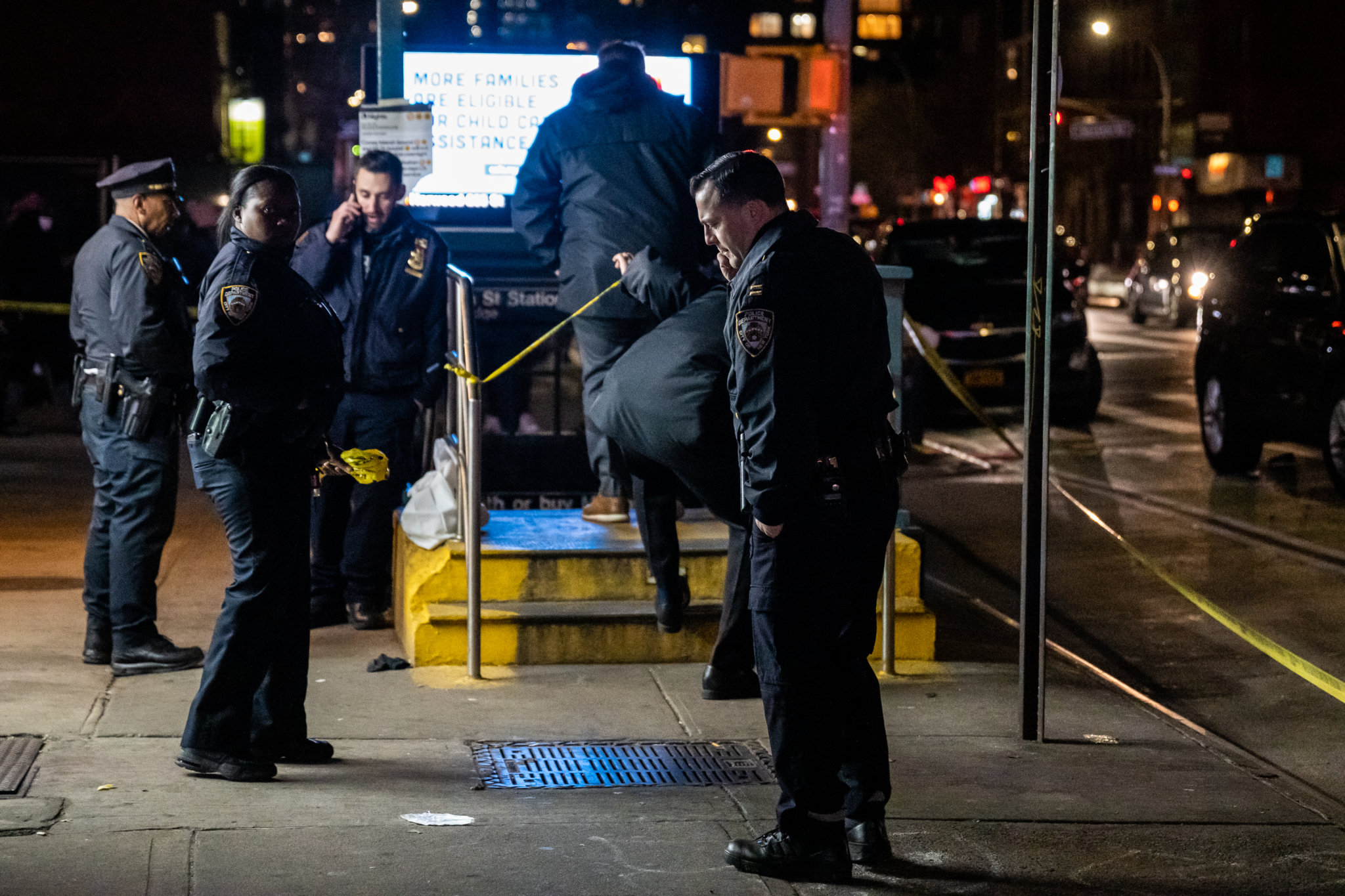 Brooklyn subway shooting: MTA security guard blasts aggressive commuter ...