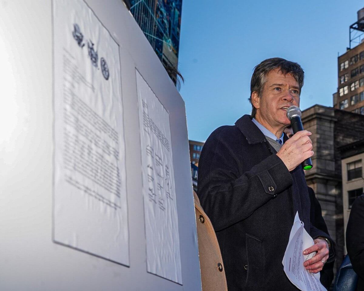 Face-off at the Garden: Pols, activists blasts James Dolan, MSG owners for allegedly using ...