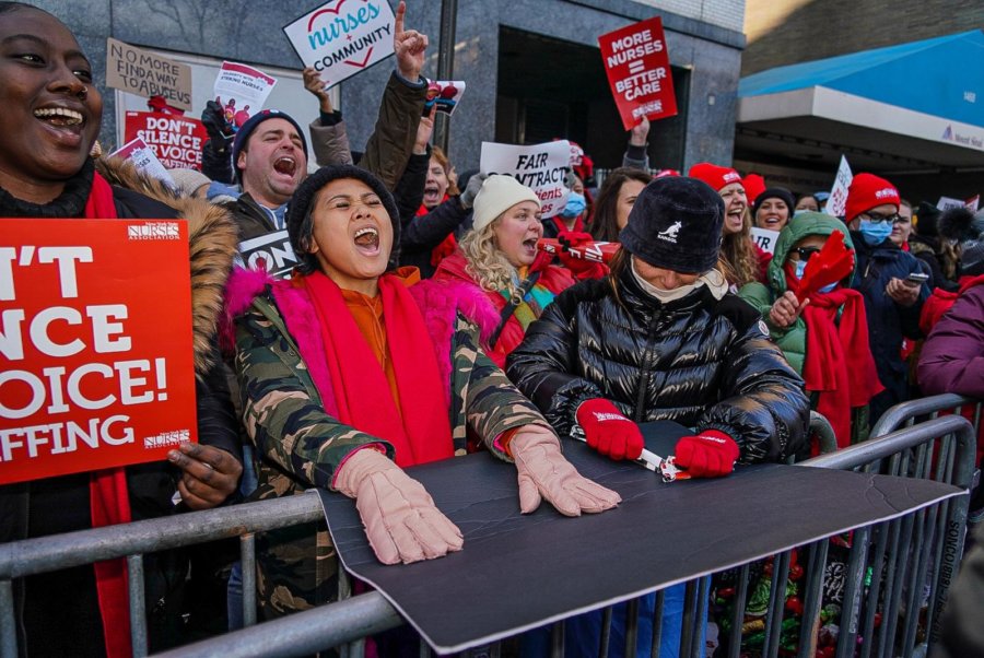 NURSES STRIKE: NYSNA, Mount Sinai contract agreements break down as picket rages on | amNewYork