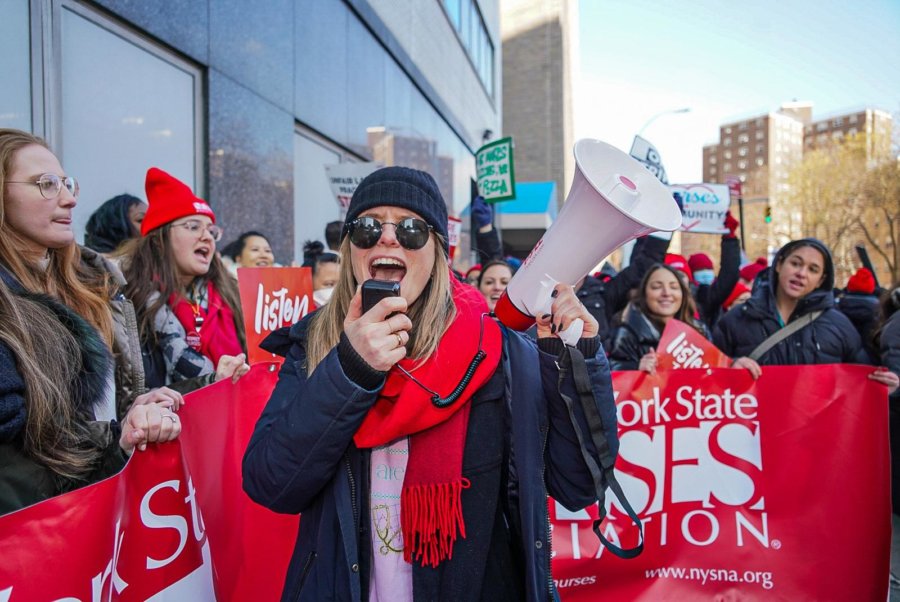 NURSES STRIKE: NYSNA, Mount Sinai contract agreements break down as picket rages on | amNewYork