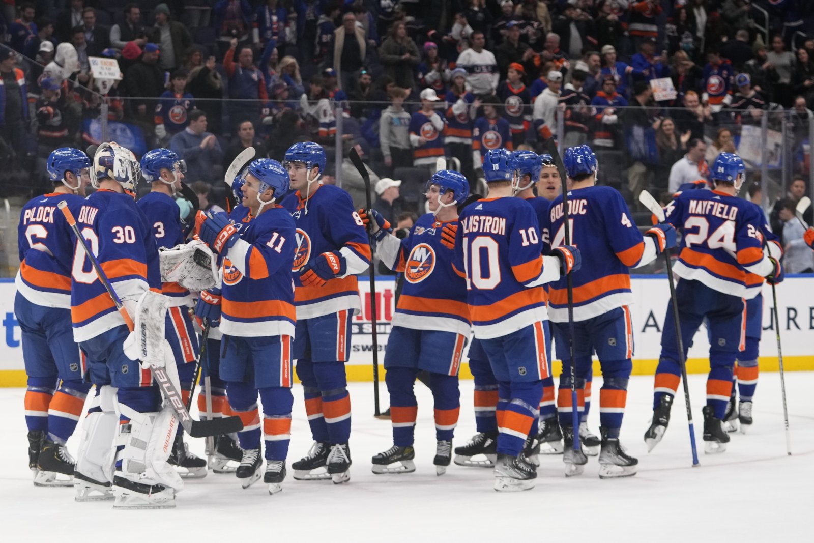 Islanders vs. Hurricanes Game 1, 2023 1st Round: Projected lines, X ...