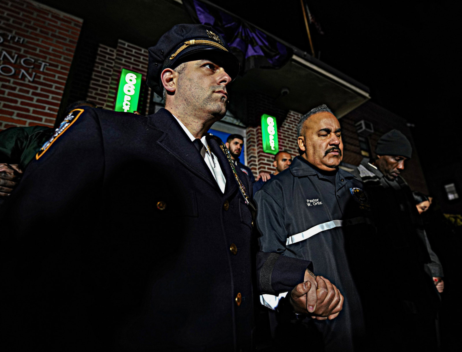 Community mourns loss of Brooklyn cop who was gunned down earlier this ...