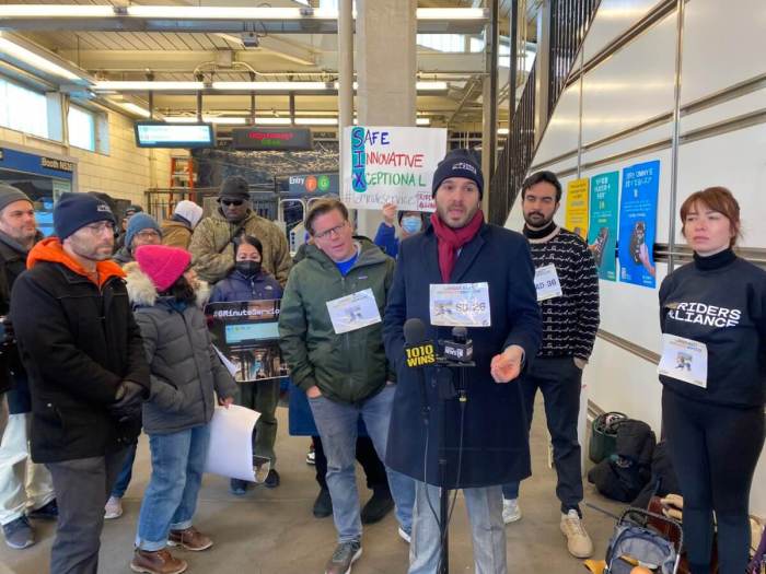 Closure of Regal Union Square movie theater marks another cinema ...