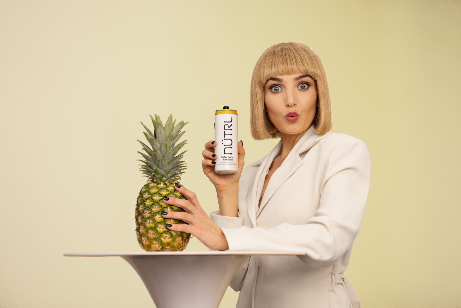 Saturday Night Live star becomes face of NÜTRL Vodka Seltzer | amNewYork