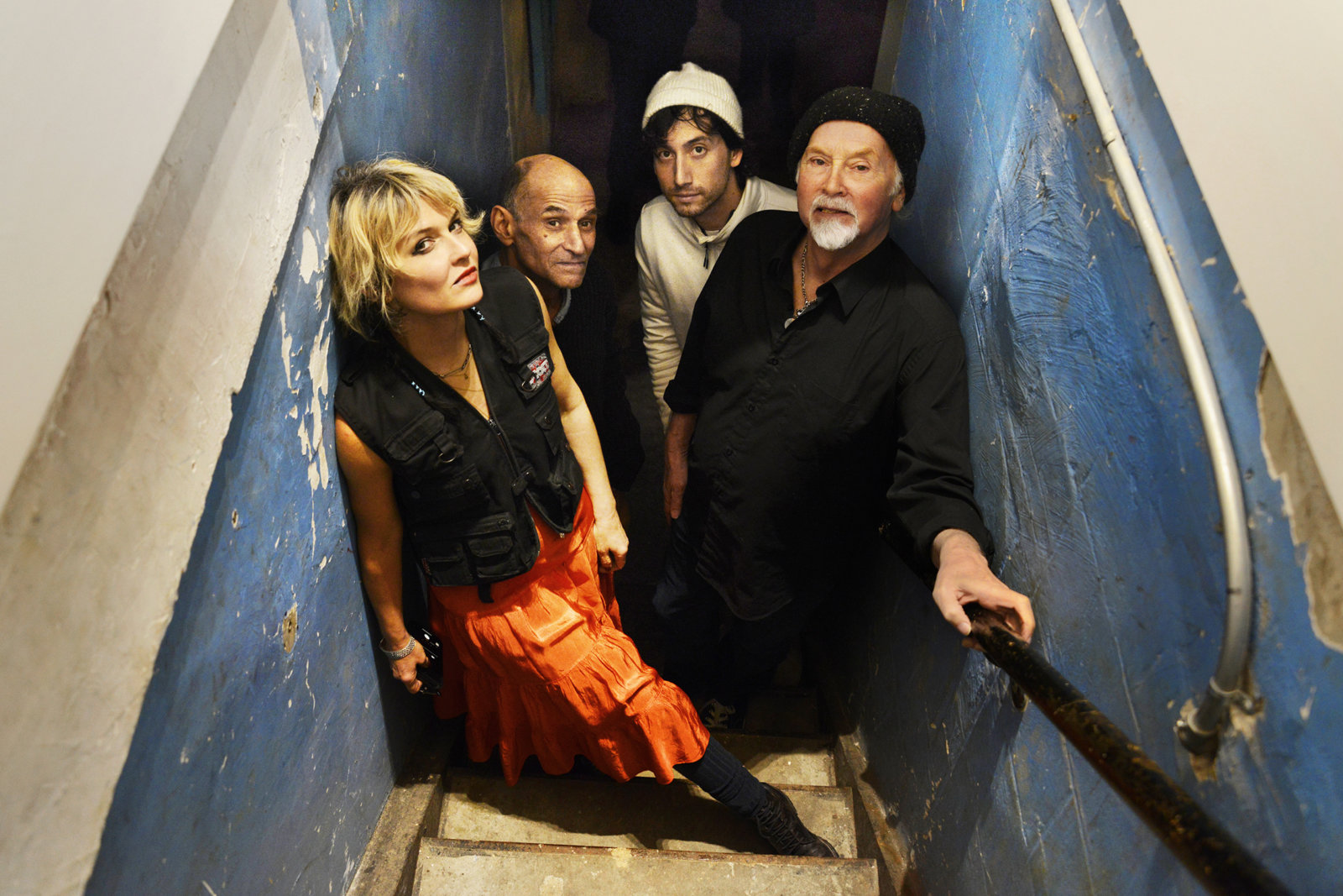 ‘Barry Reynolds and Friends’ help raise great music and art from a ...