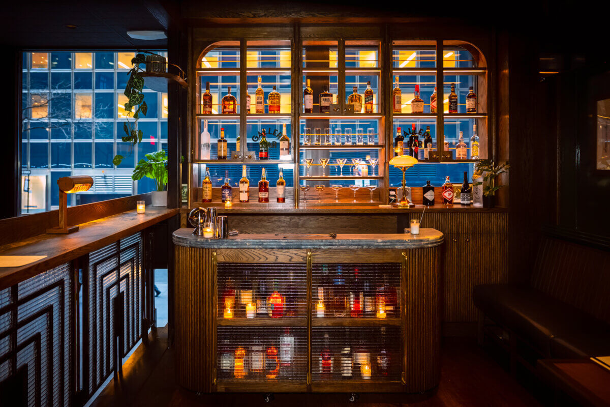 Albert’s bar brings back 50s nightlife nostalgia to Midtown | amNewYork