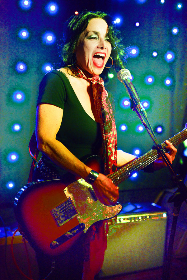 ‘Rock chick’ and ‘theater baby’ Jana Peri shows off her vast range of ...