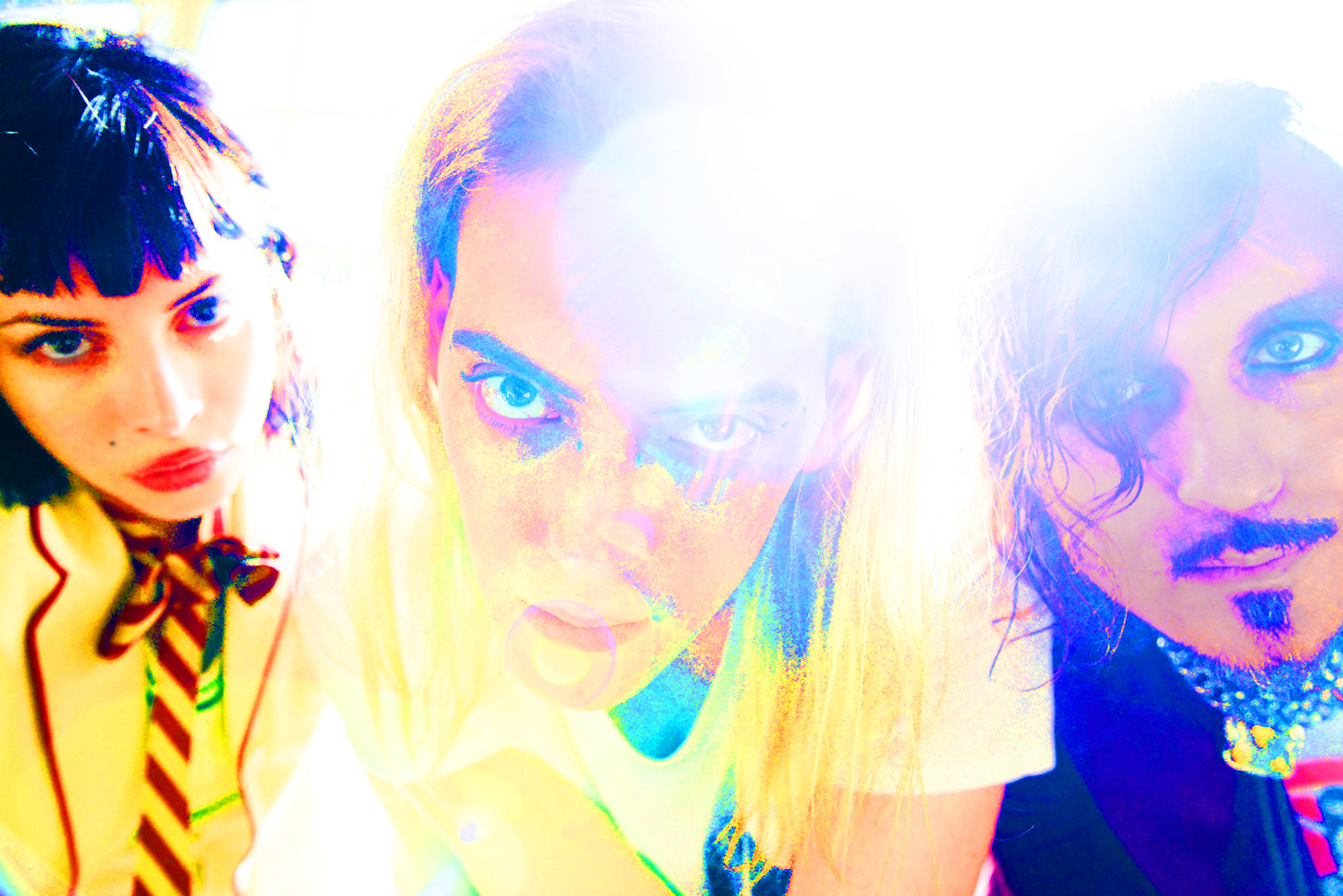 Out of this world: Downtown glam rock band UNI and the Urchins takes ...