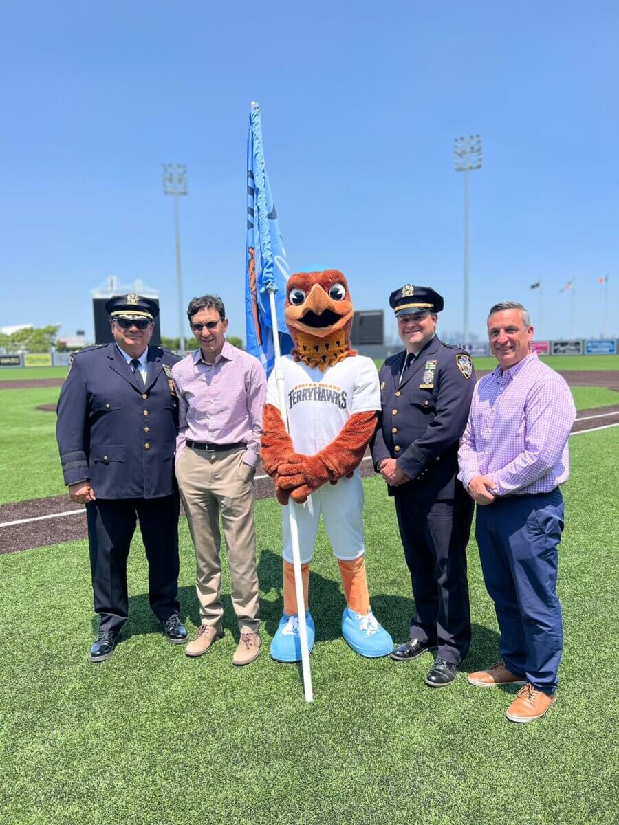 “Take me out to the Ballgame:” Staten Island FerryHawks to honor NYPD ...