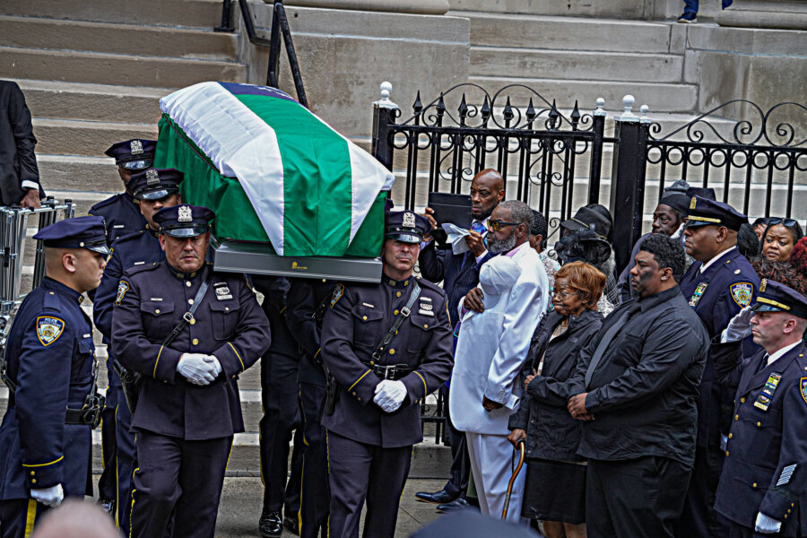 Hero cop laid to rest in Brooklyn funeral after 33 years in coma ...