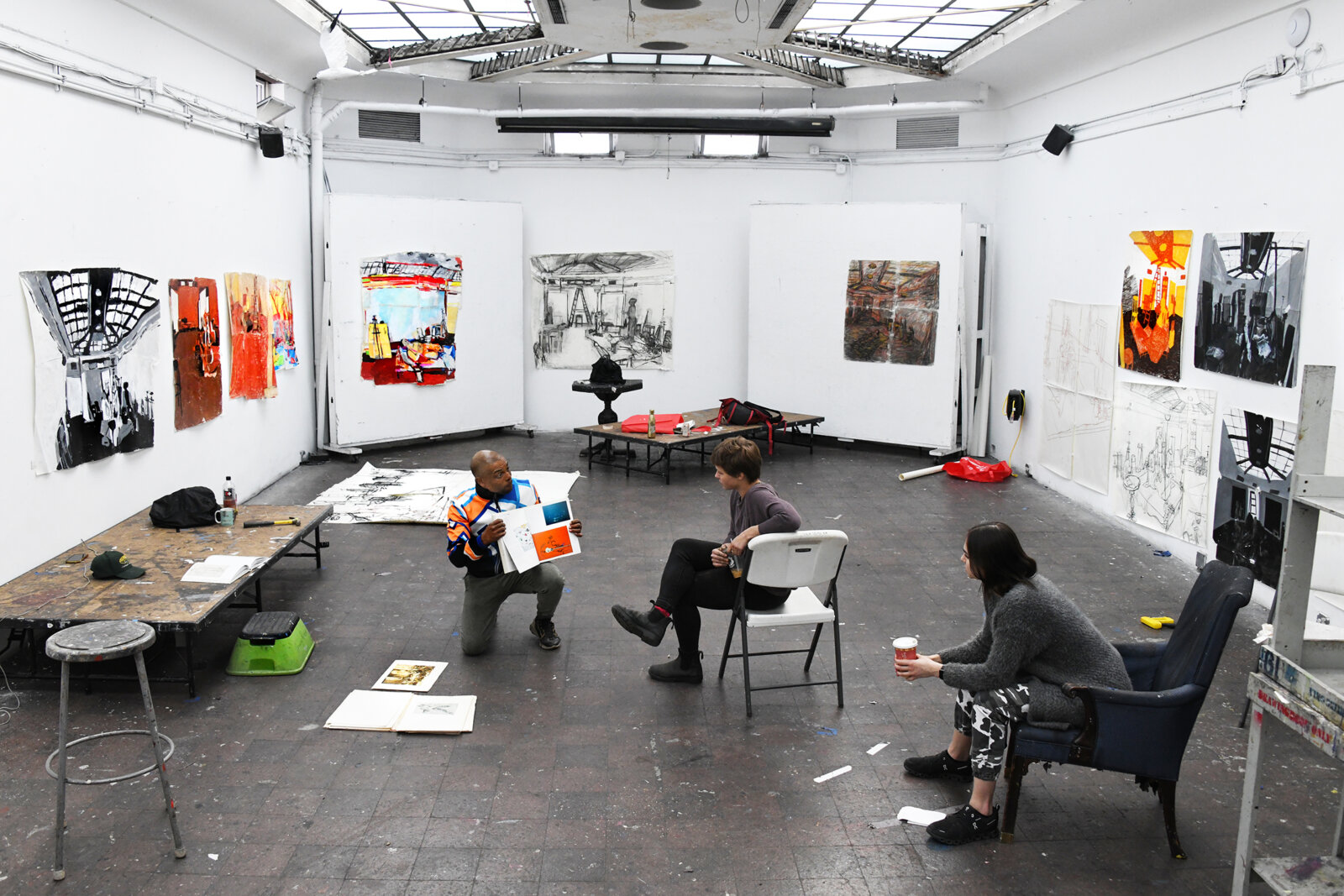 Go inside the New York Studio School of Drawing, where young artists ...