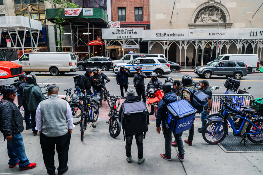 NYC Delivery Workers Organize Against Rising Bike Thefts