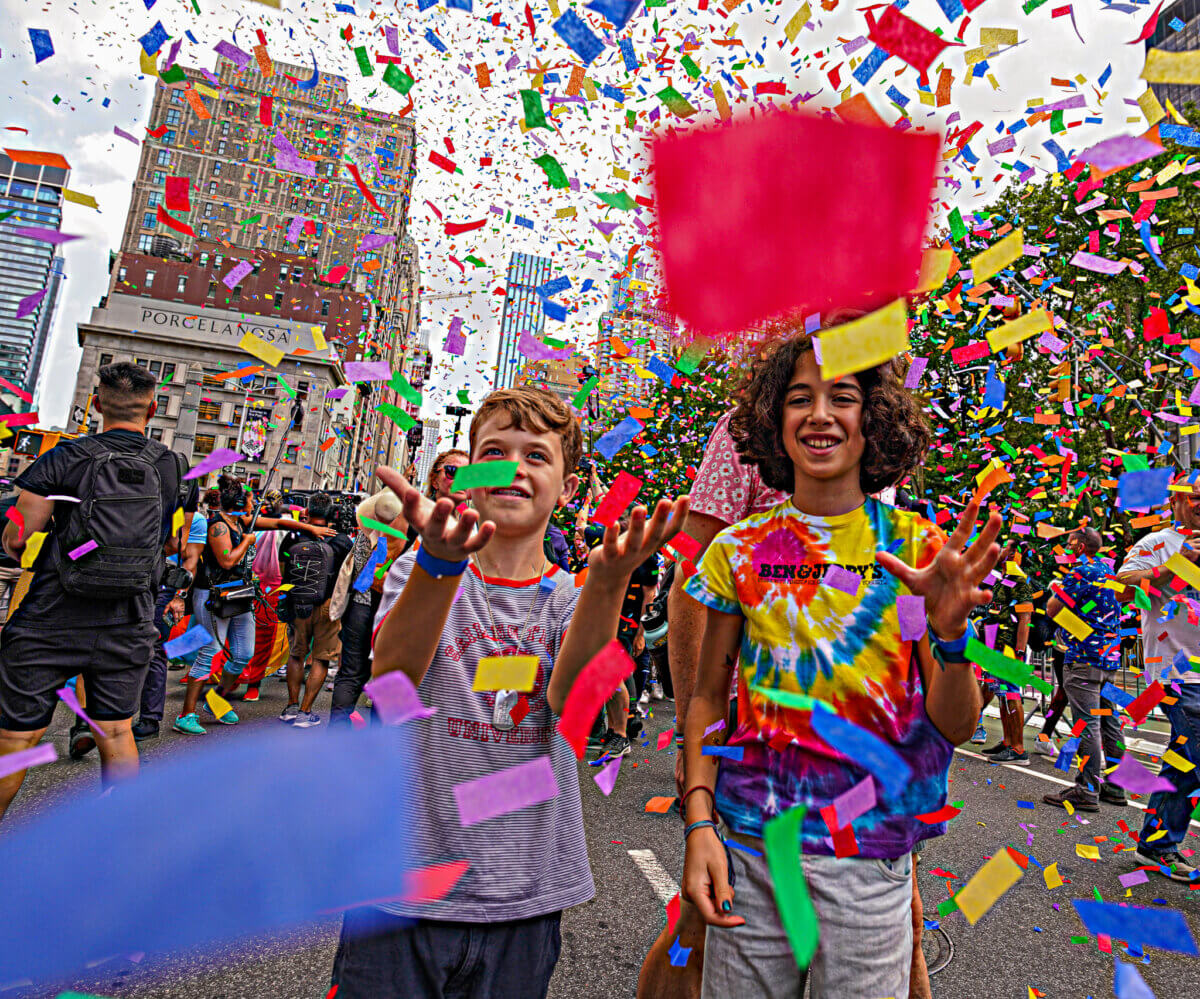 All the colors of the rainbow: Thousands proudly march in NYC Pride ...