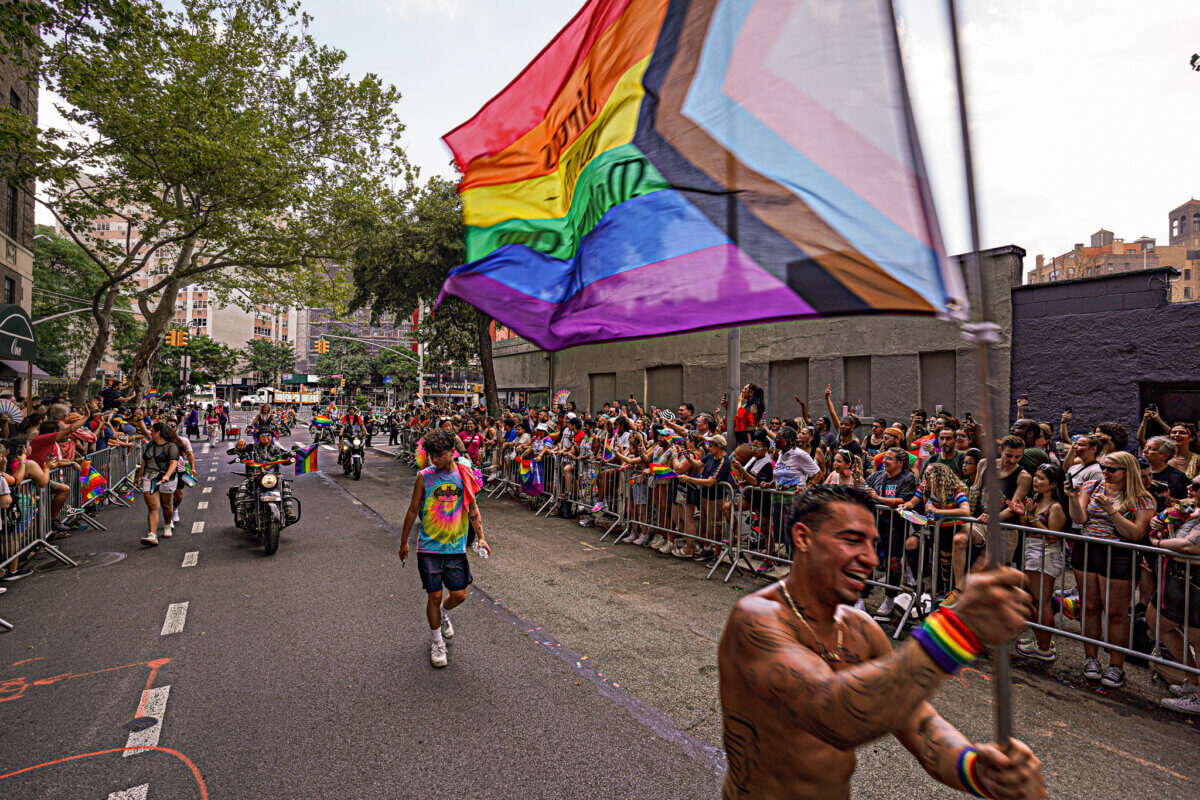 All the colors of the rainbow: Thousands proudly march in NYC Pride ...