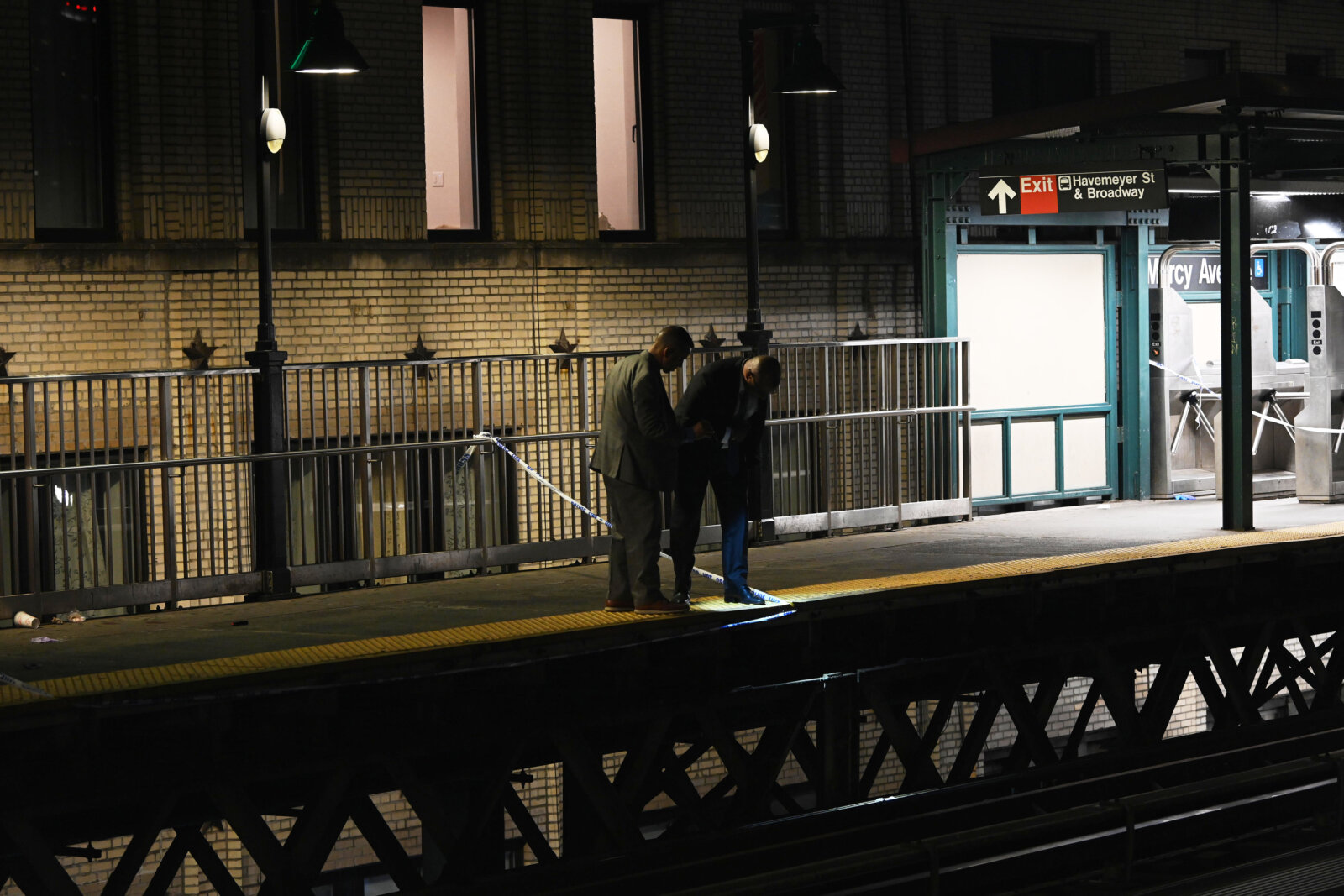 Fatal Stabbing on Brooklyn Subway Shocks Riders