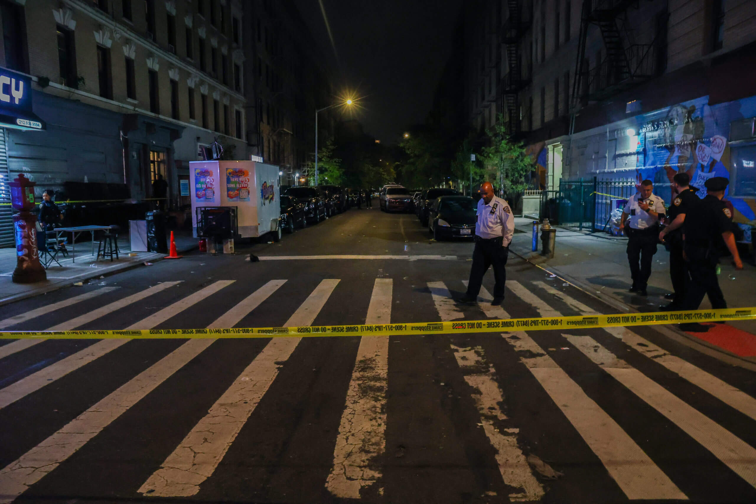 Police Search for Suspect in Harlem Shooting Incident