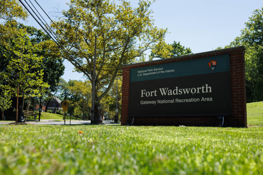 Staten Island Opposes Fort Wadsworth Migrant Housing