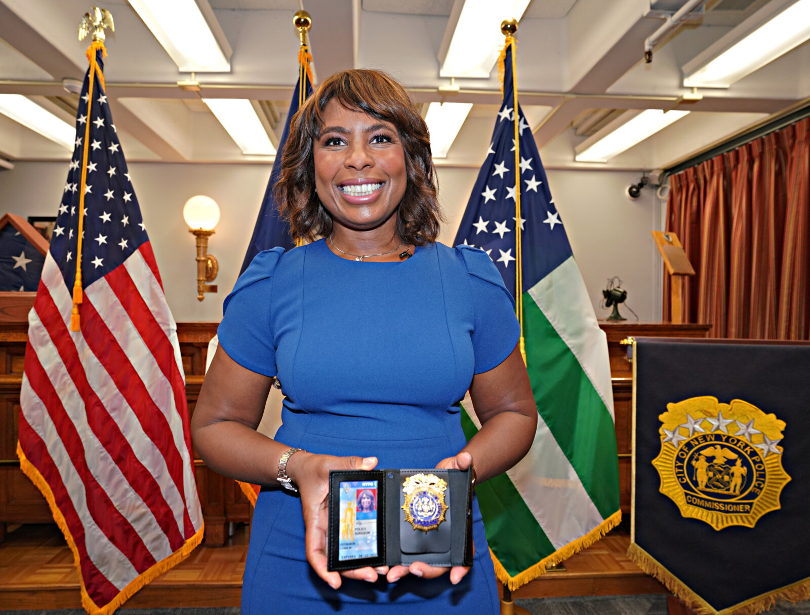 Top cop appoints NYPD surgeon, first Black woman appointed to the role ...