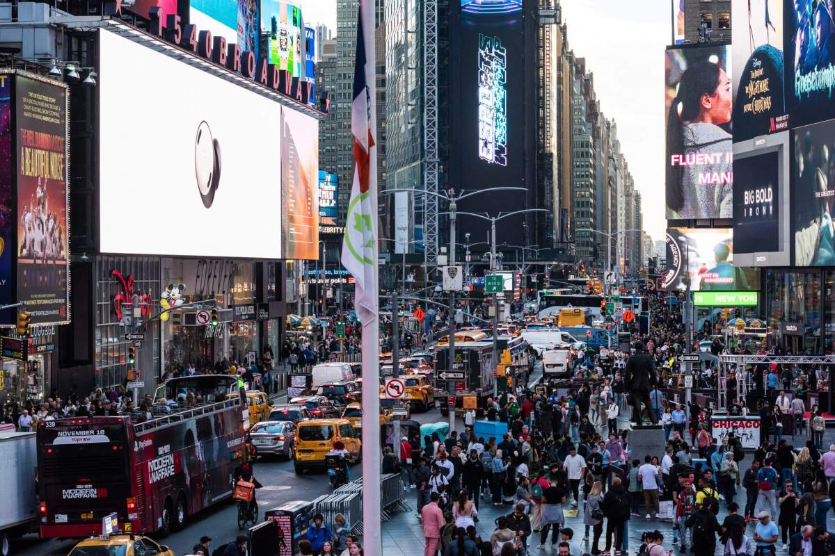 Times Square still bouncing back three years after pandemic as business ...
