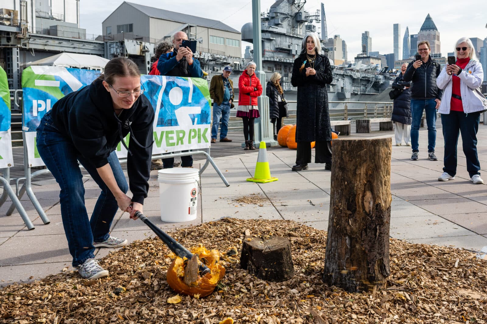 Smashing Pumpkins: Pumpkin Smash at Hudson River Park brings post ...