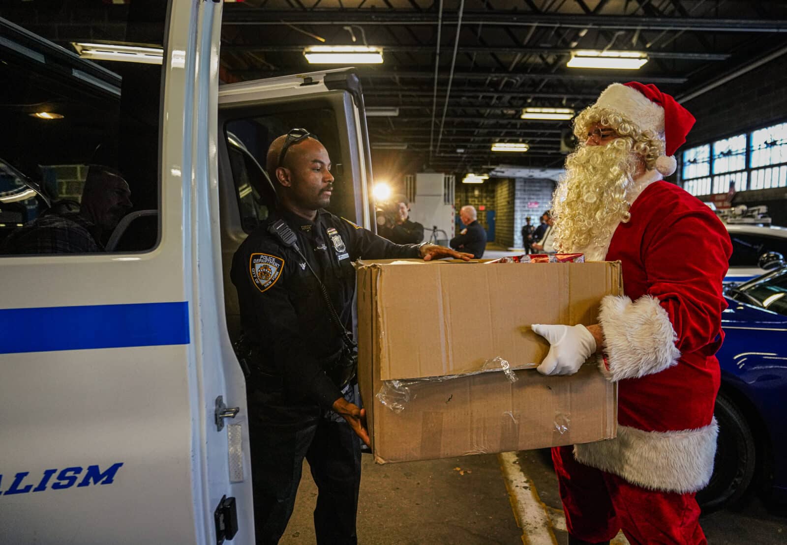 Ho, ho, ho with the Highway Patrol: Santa makes a special Christmas ...